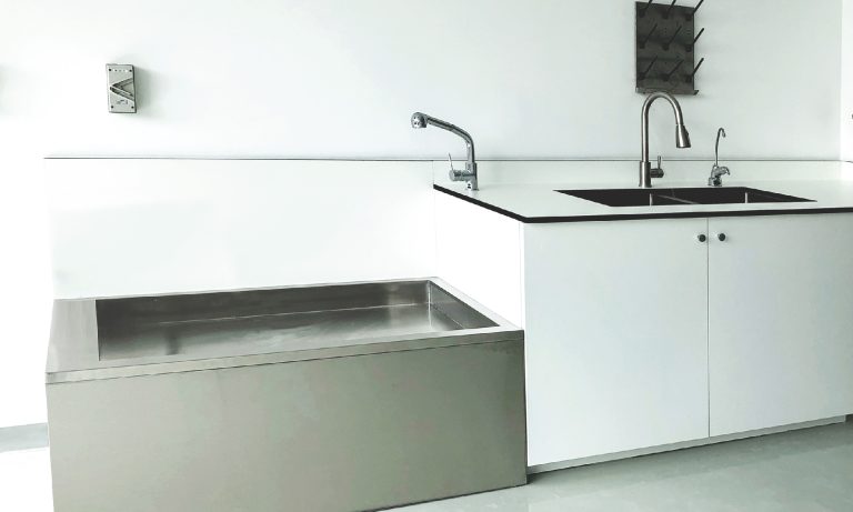 Laboratory Furniture - LABone Scientific Co.Ltd.,